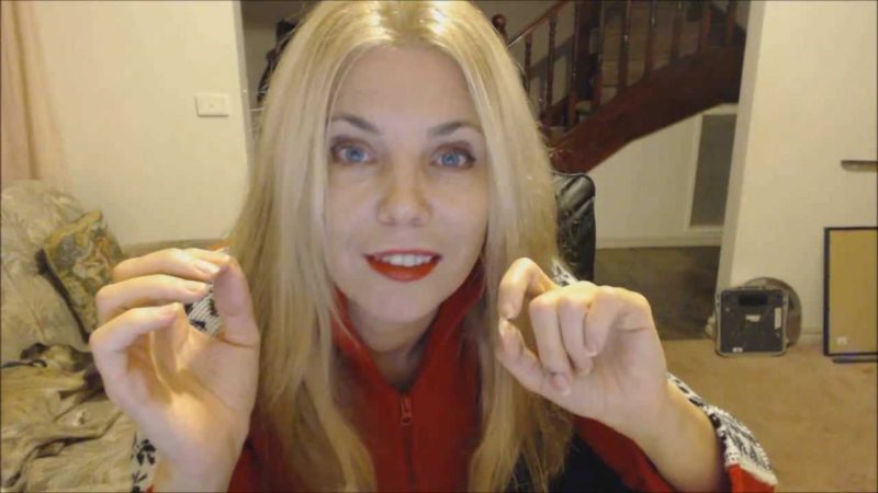 ★ASMR★ ~ Show and Tell ~Relaxing tingly whisper